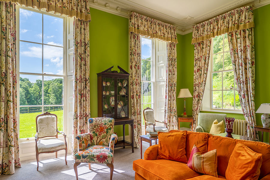 Mereview Manor - Big House Experience