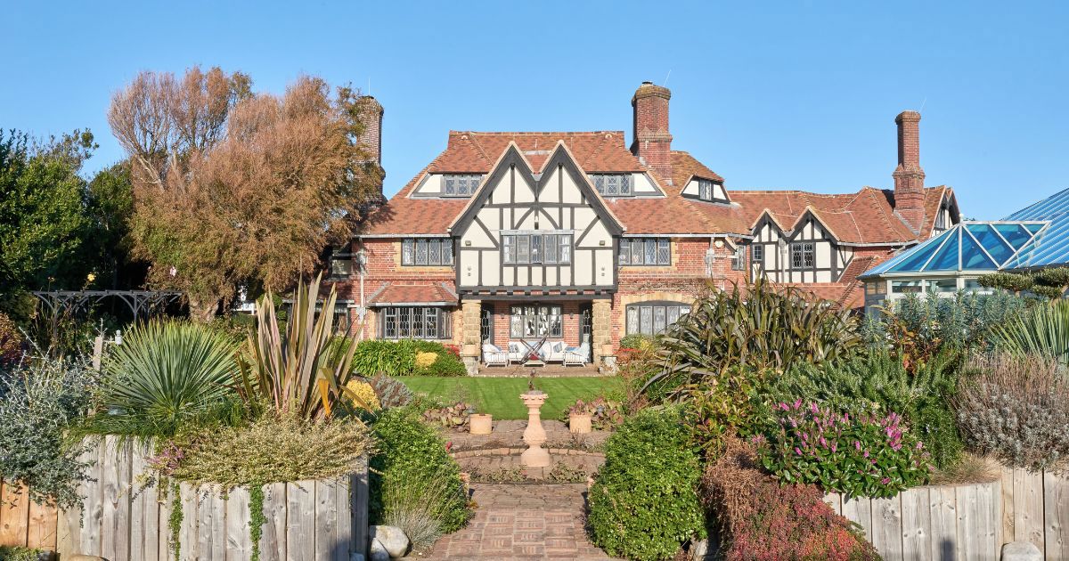 Beach Manor - Big House Experience