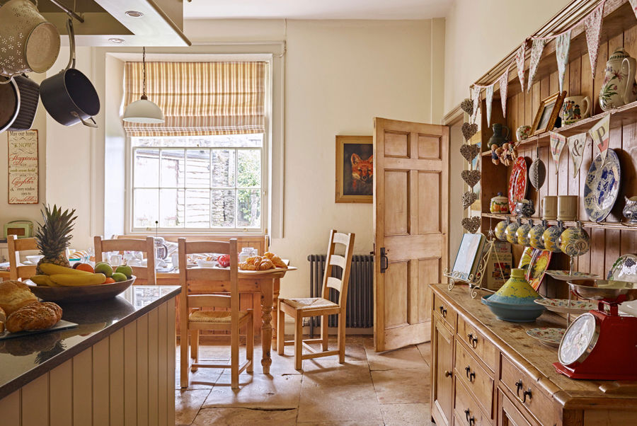Waterhouse Manor | Devon | Sleeps 13 - Big House Experience