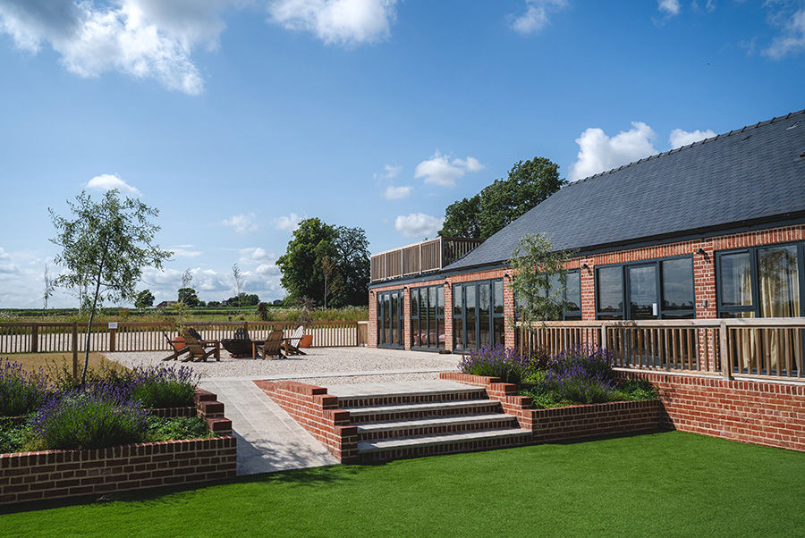 Pippin Apple Barn - Big House Experience