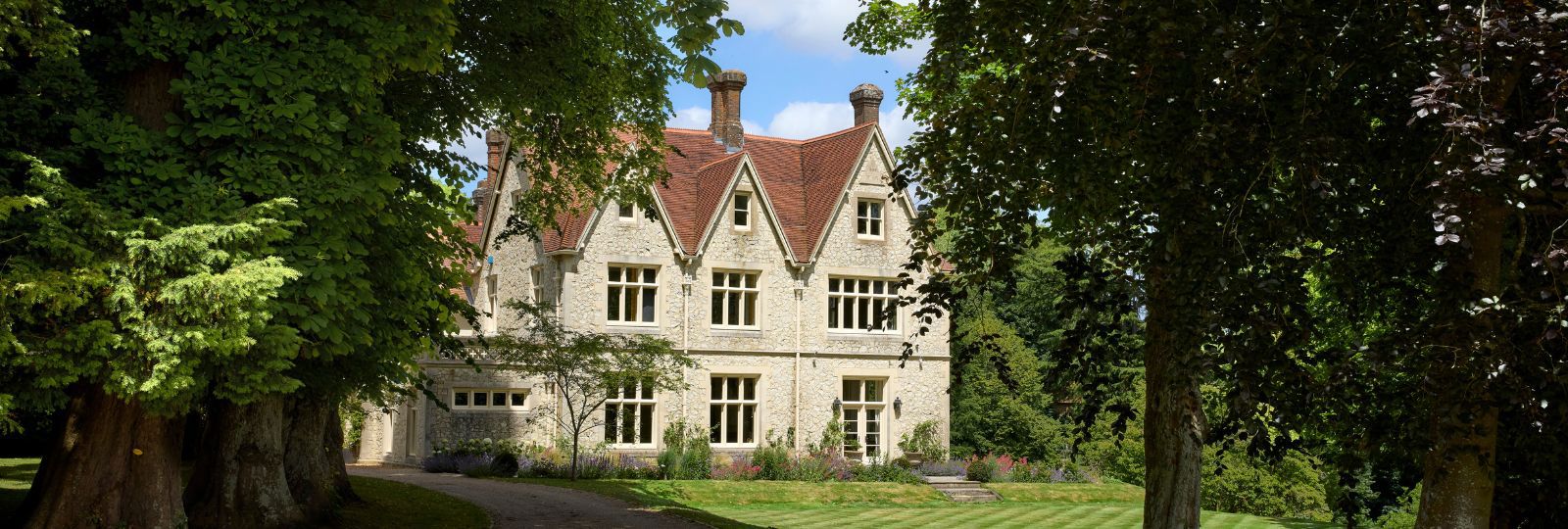 Hampshire Manor - Big House Experience