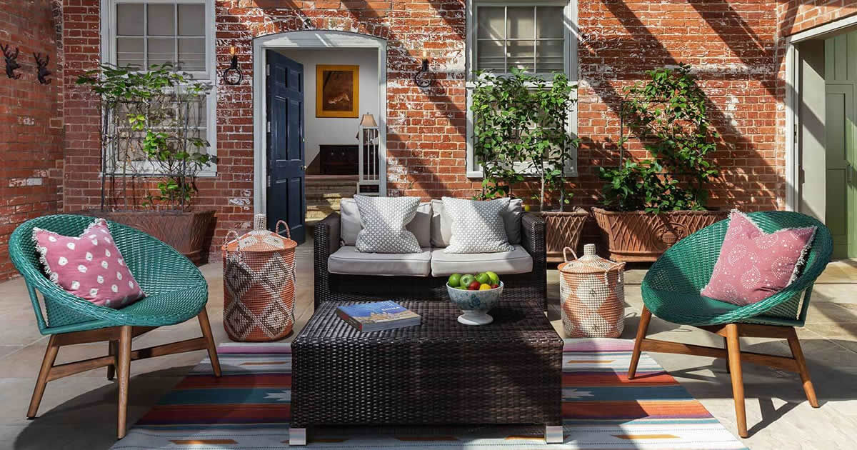 Party Houses to Rent - Big House Experience