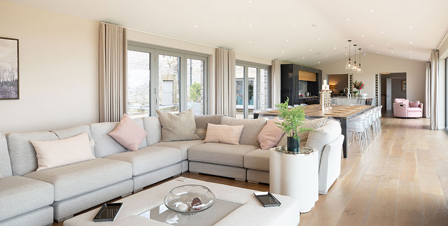 Large Luxury Houses to Rent UK - Big House Experience